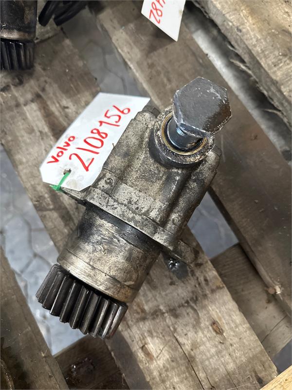 Volvo STEERING PUMP 2108156 | Lastbilbasen