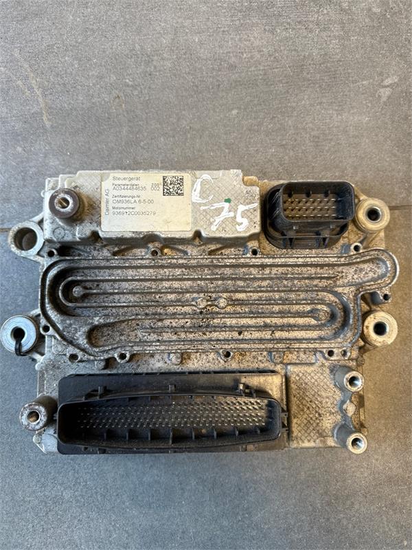 Mercedes-Benz MERCEDES ECU MCM2 A0014465235 | Lastbilbasen