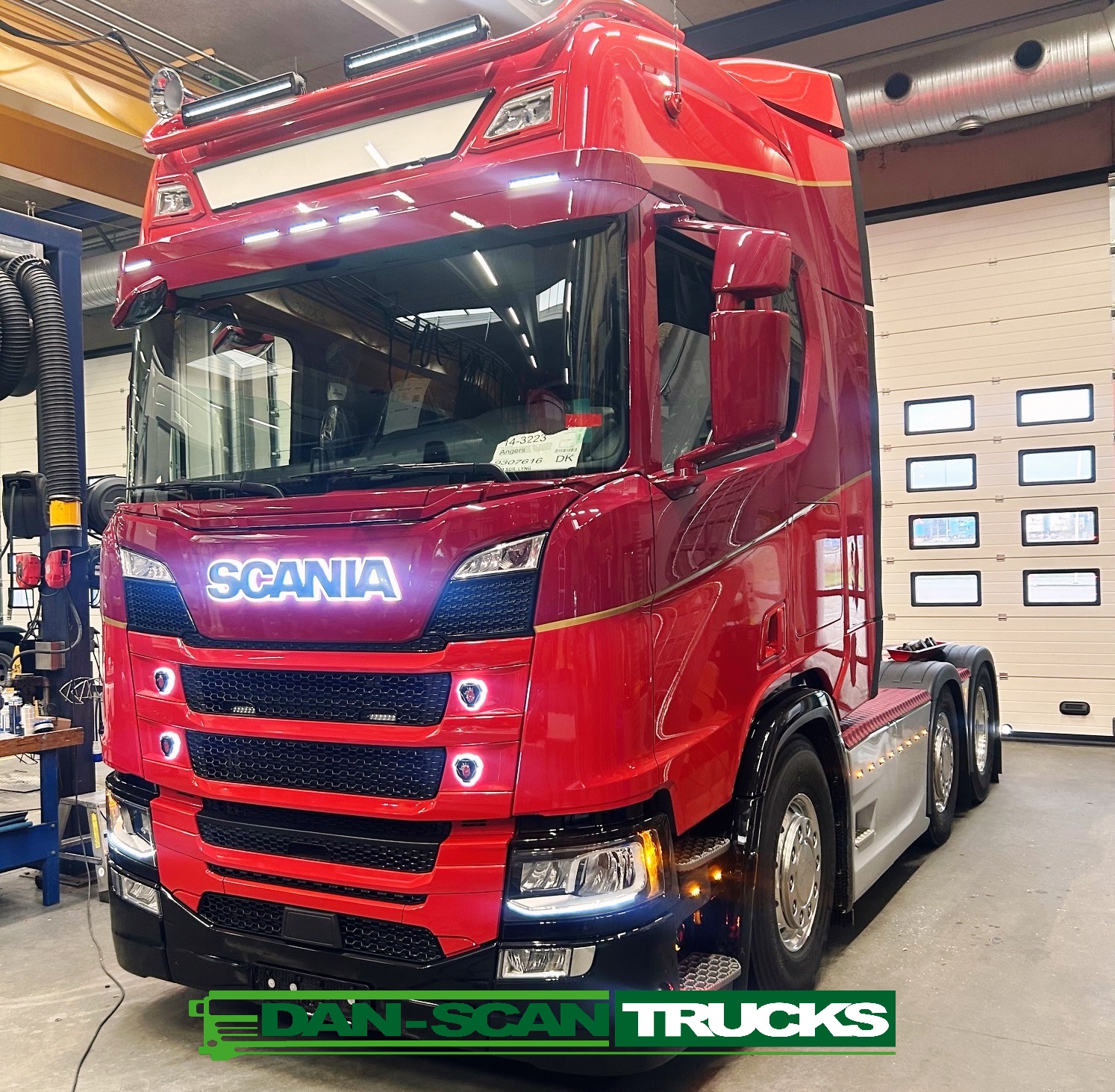 Scania R560 6x2-4 twensteer | Lastbilbasen