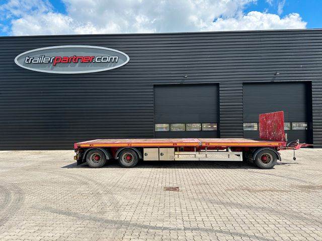 Goldhofer Istrail 3 achs anhänger / ausziehbar | Lastbilbasen