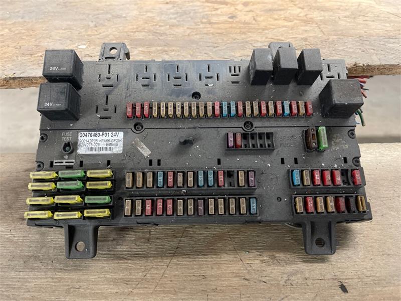 Volvo FUSE AND RELAY CENTRE FH/FM 20476480 | Lastbilbasen