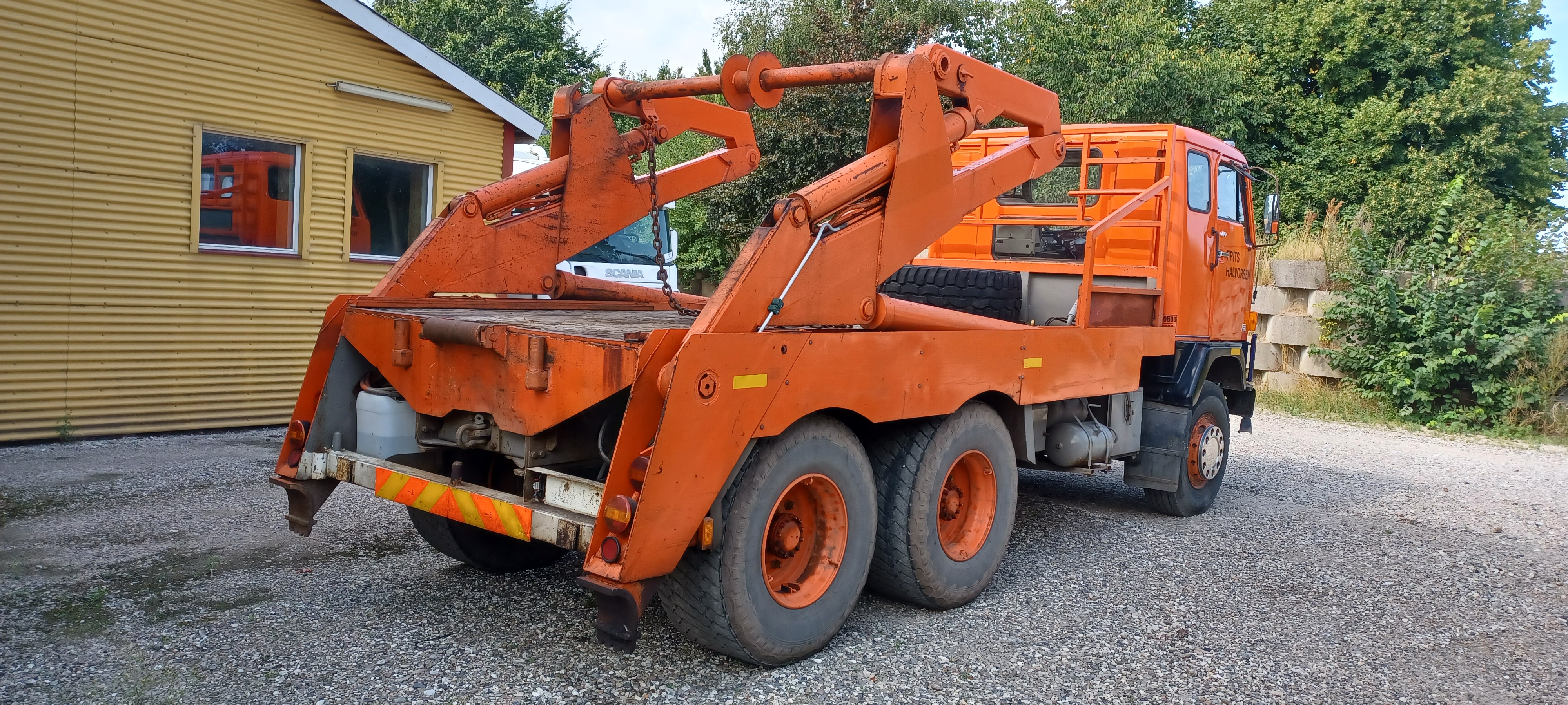 Volvo F 88 6x6 | Lastbilbasen