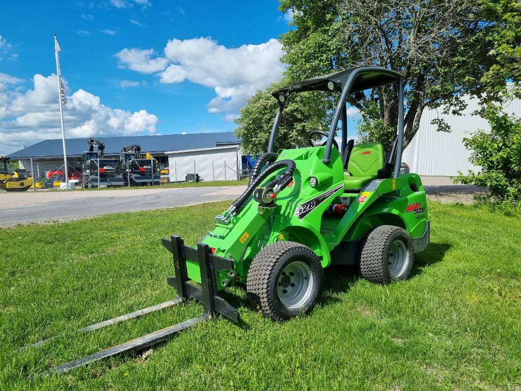 Avant AVANT 528 | Lastbilbasen