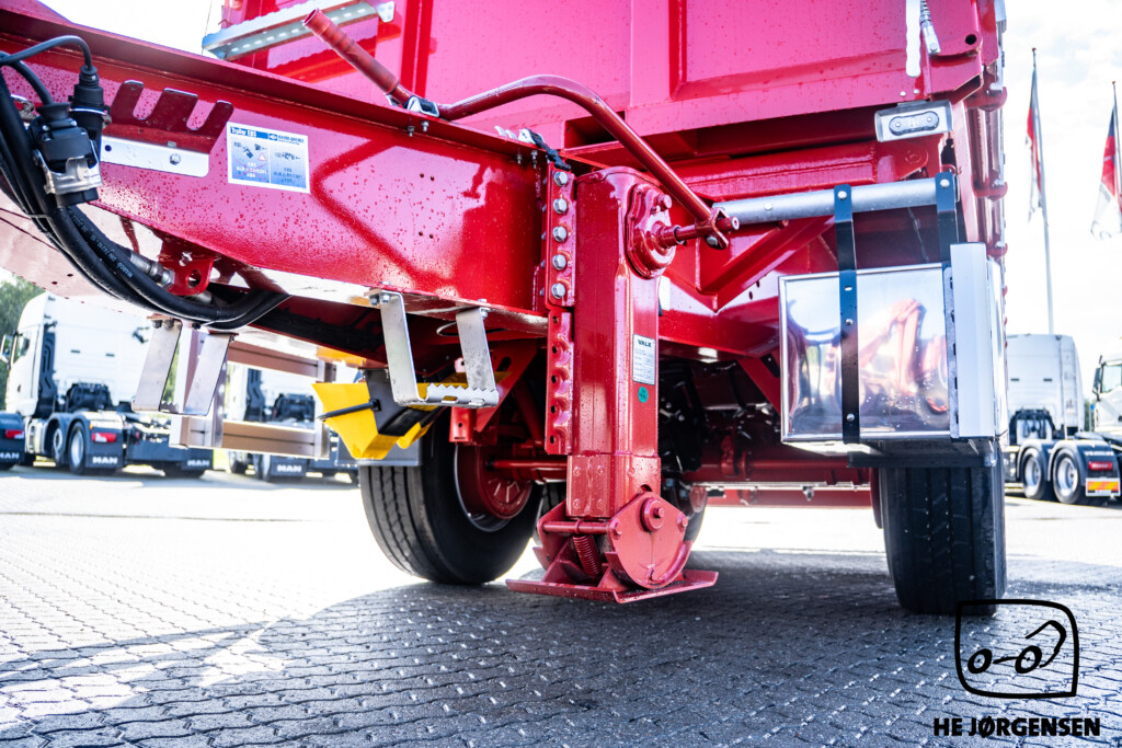 HK Tipper 3 Aks. Alu Tipkærre m. Man. Presenning | Lastbilbasen