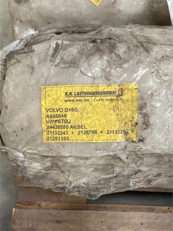 Volvo ROLLER ASSY D16G | Lastbilbasen